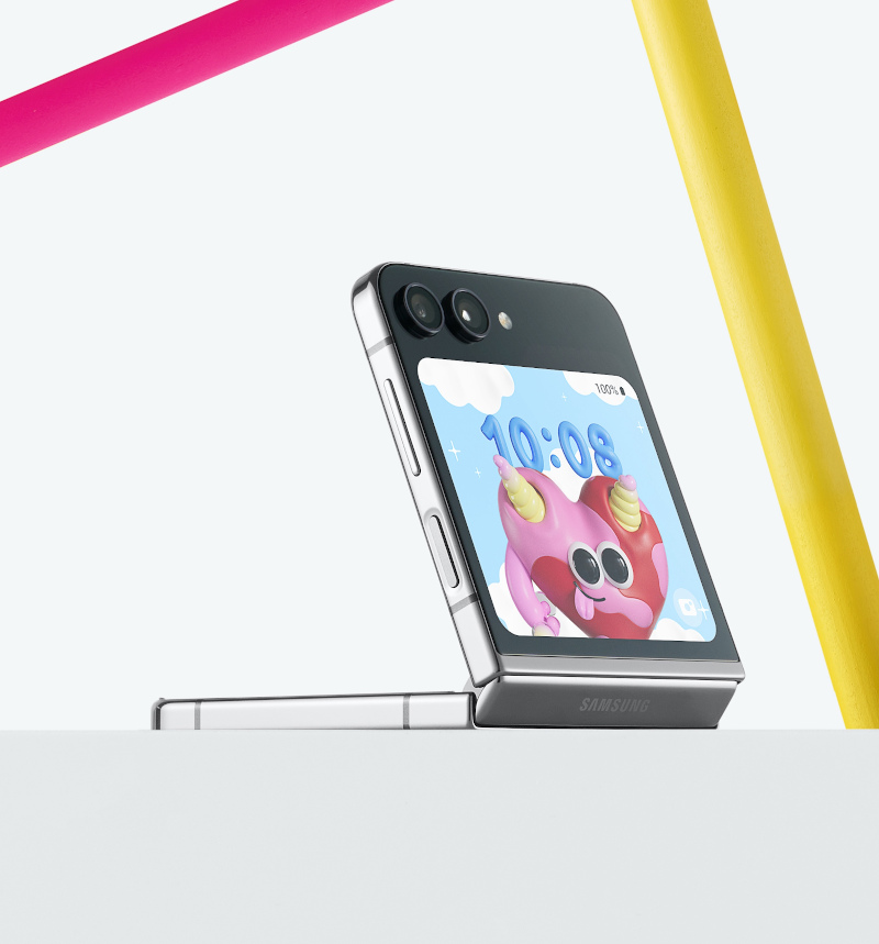 Galaxy Z Flip5 Enchanting Flex Window * Unlocking the World of Endless ...